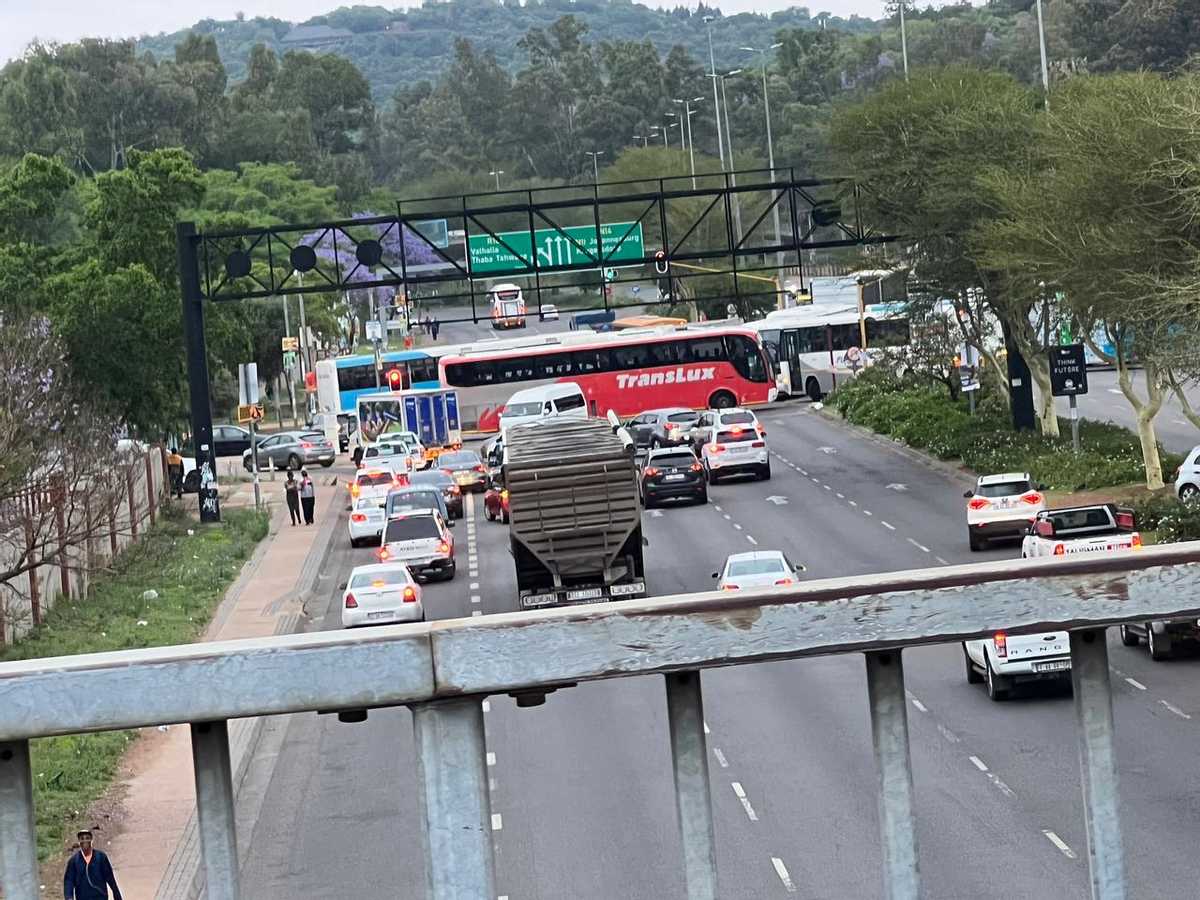 A march in Pretoria, roads blocked near the prison | Laudium Today ...